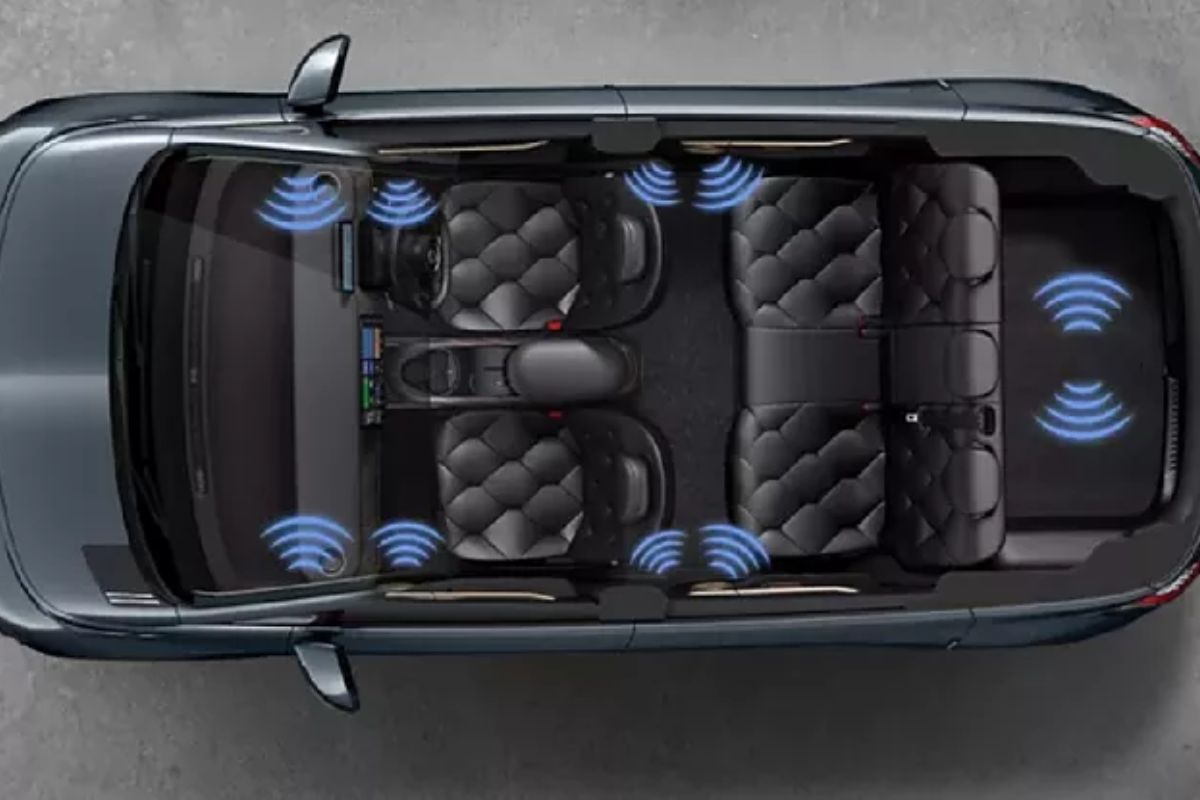 MG Windsor EV Interior Review: Luxury, Comfort, and Technology Unveiled ...