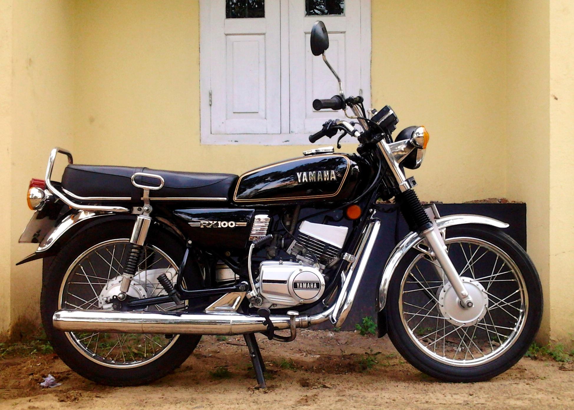 The Legacy and Revival of the Yamaha RX 100 (100 Yamaha RX) - MotoSniff